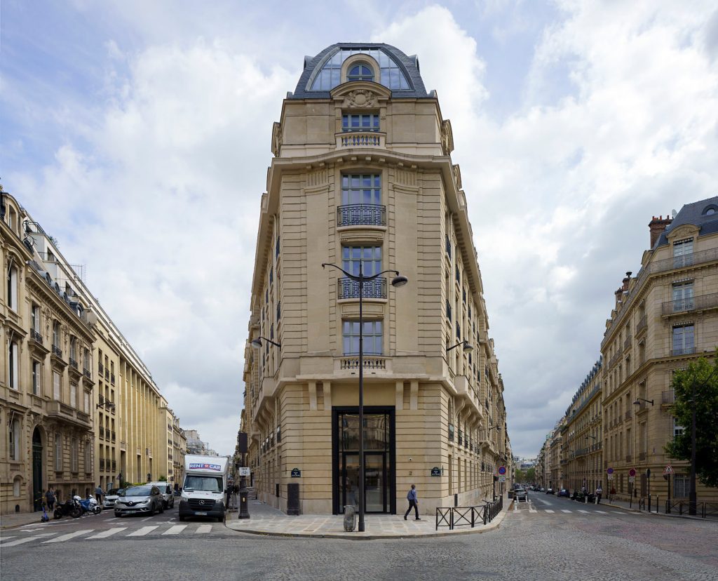 LE 2 PLACE DE RIO - 2 Place Rio de Janeiro, 48/48bis Rue de Lisbonne ...