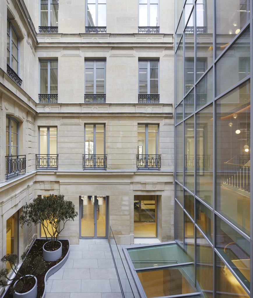 LE BARON - 119-121 Boulevard HAUSSMANN - 75008 PARIS - DTACC